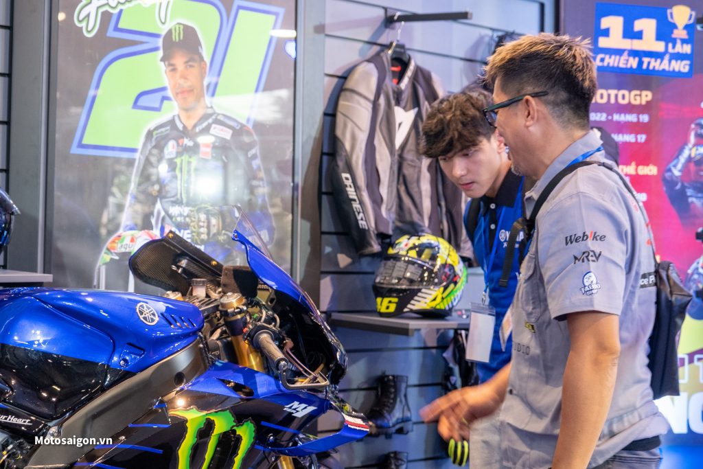 Hai tay đua MotoGP: Fabio & Franco giao lưu với các biker Việt tại ...