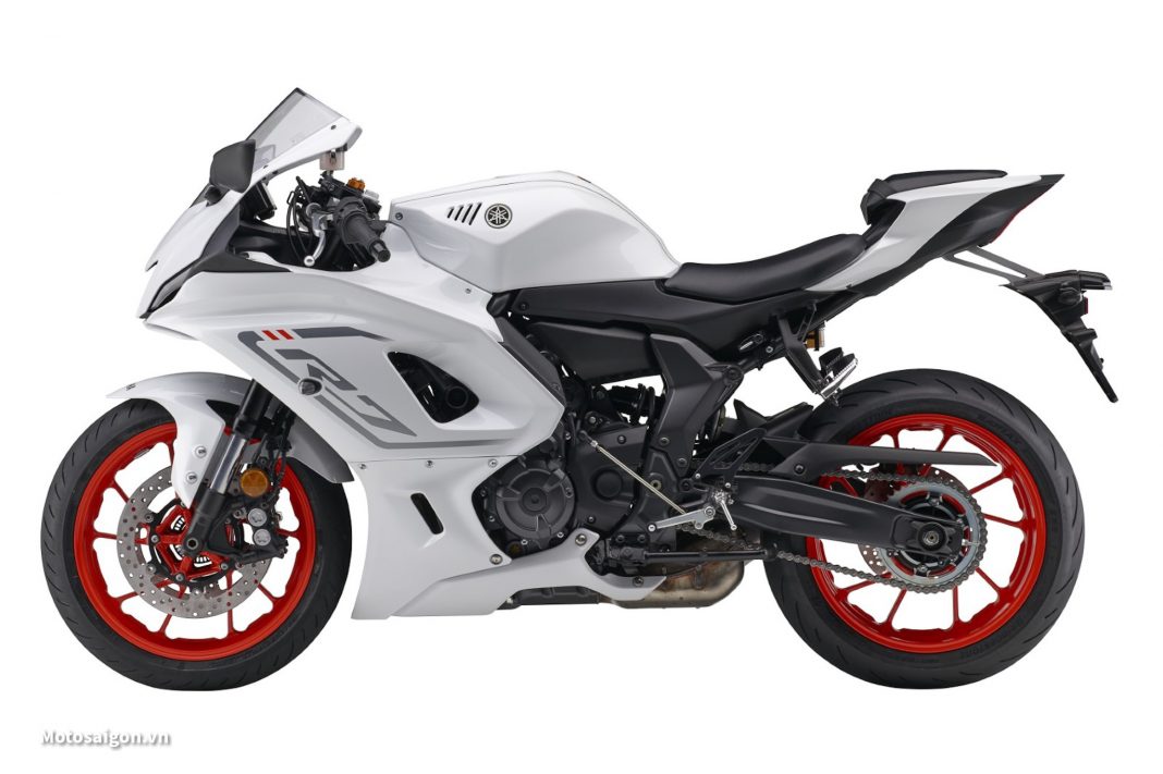 Yamaha R7 2023 phiên bản mới chính thức ra mắt kèm giá bán - Motosaigon