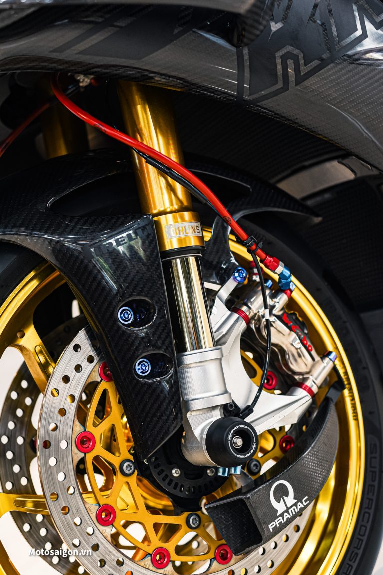 Choáng ngợp với “Trùm” Yamaha R1 carbon với dàn đồ chơi gần 700 triệu ...