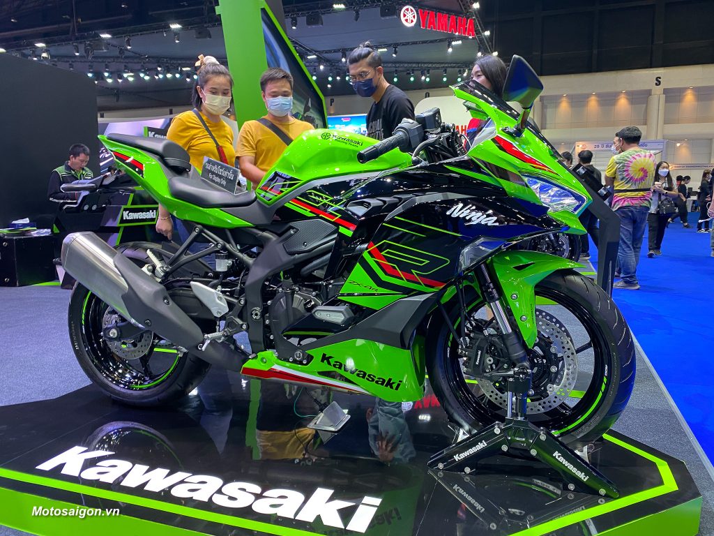 Kawasaki Ninja ZX-4R | Giá xe ZX-4R SE 2023 mới nhất trên yên thực tế - Motosaigon