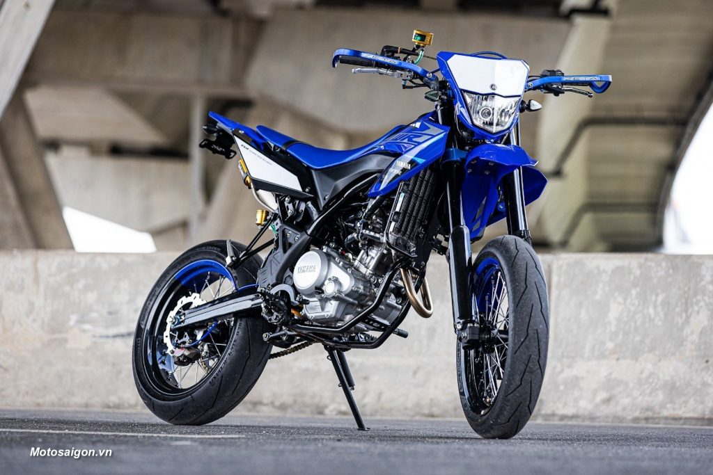 WR155R độ motard tuyệt đẹp với nhiều đồ chơi Thái đáng tham khảo - Motosaigon
