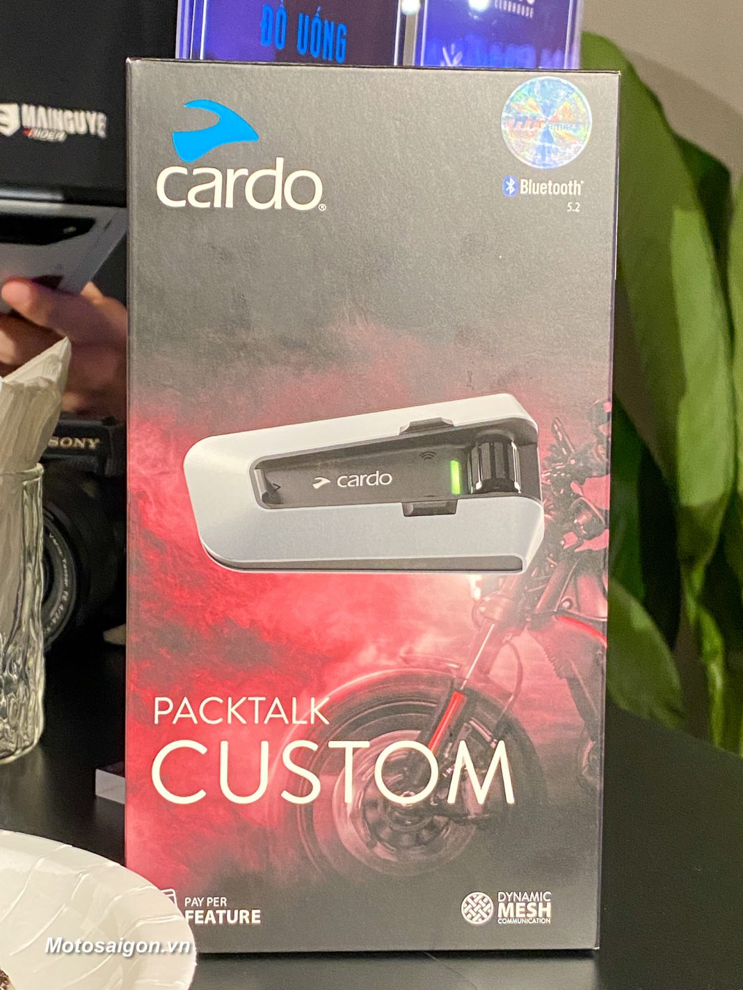 Tai nghe Cardo Packtalk Custom dành cho biker mê đi phượt đã có giá bán ...