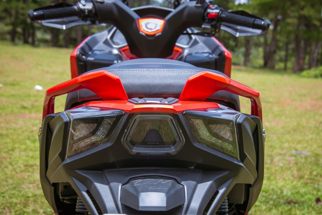 Đánh giá xe Kymco Xciting S350 ưu nhược điểm sau nhiều ngày trong đô ...