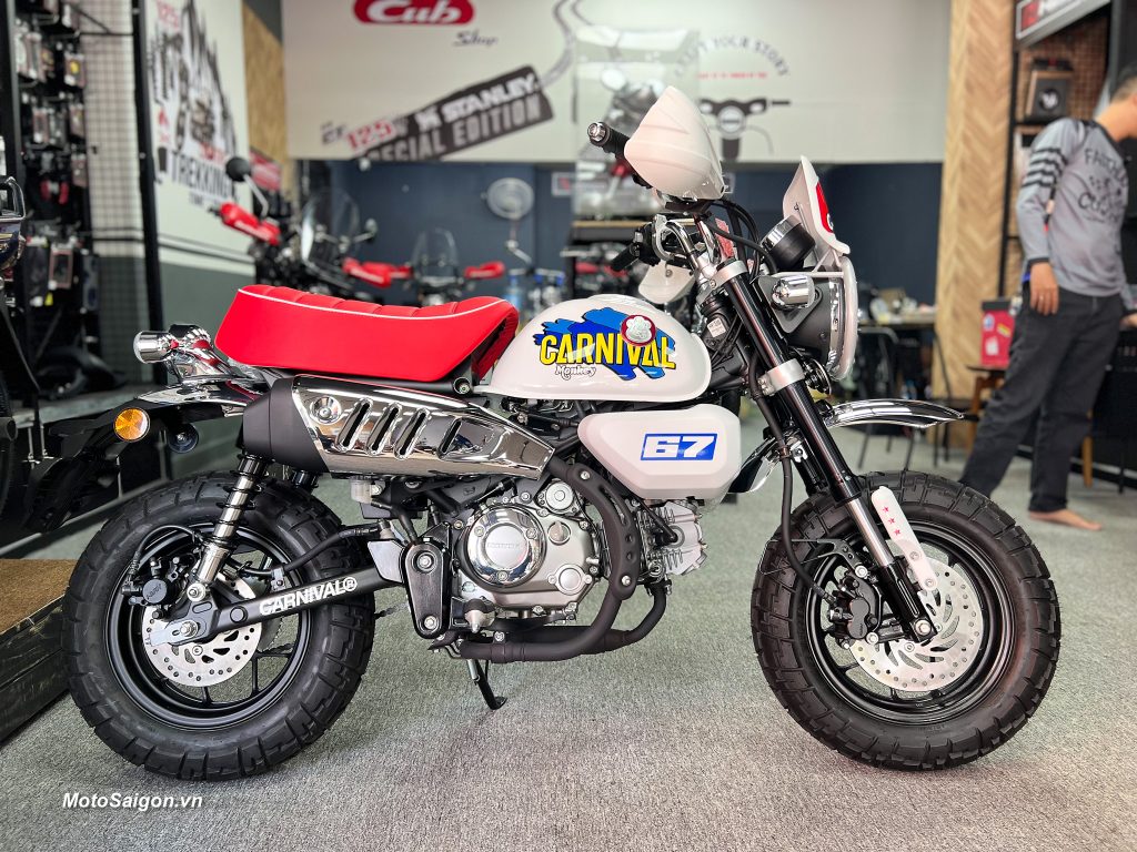Honda Monkey 125 Carnival siêu hiếm đã về Việt Nam chỉ 03 chiếc - Motosaigon