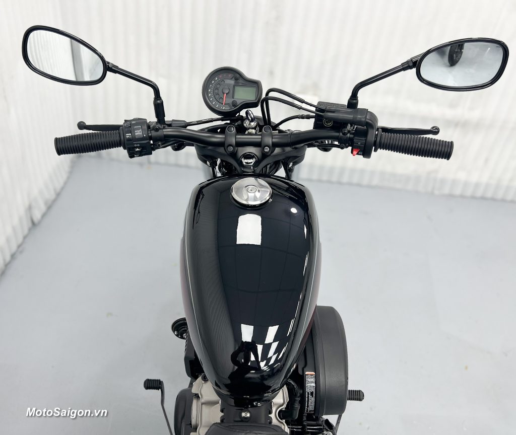 GV300S bất ngờ được Hyosung Việt Nam ưu đãi giá xe siêu sốc dịp Tết ...