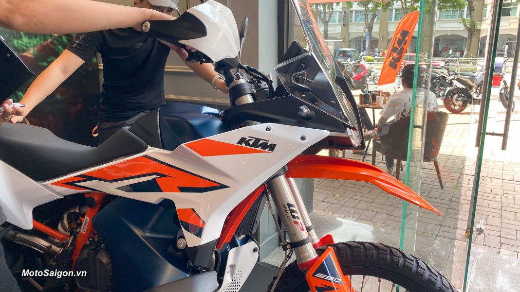 KTM 890 Adventure R “chiến binh” offroad cao cấp đã có giá xe - Motosaigon