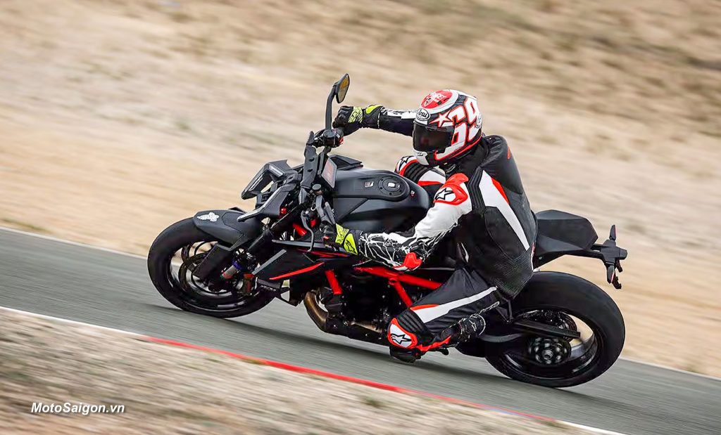 Brabus 1400 R 2024 của KTM 1390 Super Duke R Evo sắp ra mắt - Motosaigon