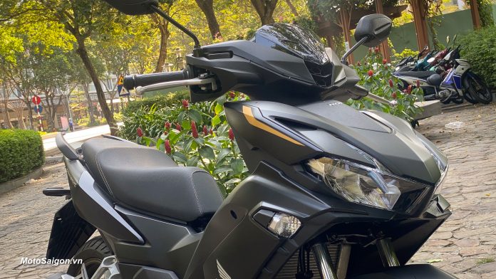 Đánh giá xe Honda Winner X 2024 v4 ưu nhược điểm xilanh lệch tâm ...