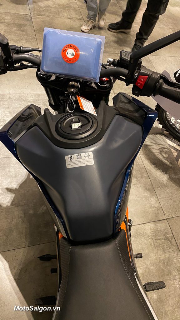 KTM 390 Duke 2024 bất ngờ về Việt Nam soi thực tế quá đẹp - Motosaigon
