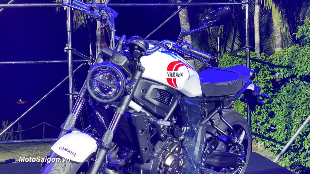 XSR700 độ 2 phong cách Scrambler kết hợp Streetfighter cực độc - Joker ...