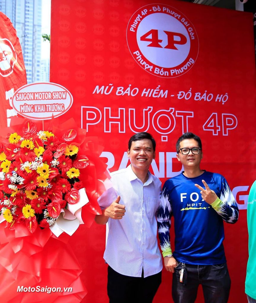 Phượt 4P khai trương cửa hàng đồ bảo hộ nón bảo hiểm tại Bình Thạnh ...