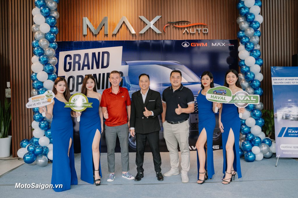 Khai trương Haval TPHCM MaxAuto bàn giao Haval H6 Hybrid giá xe hấp dẫn - Joker Helmet Shop