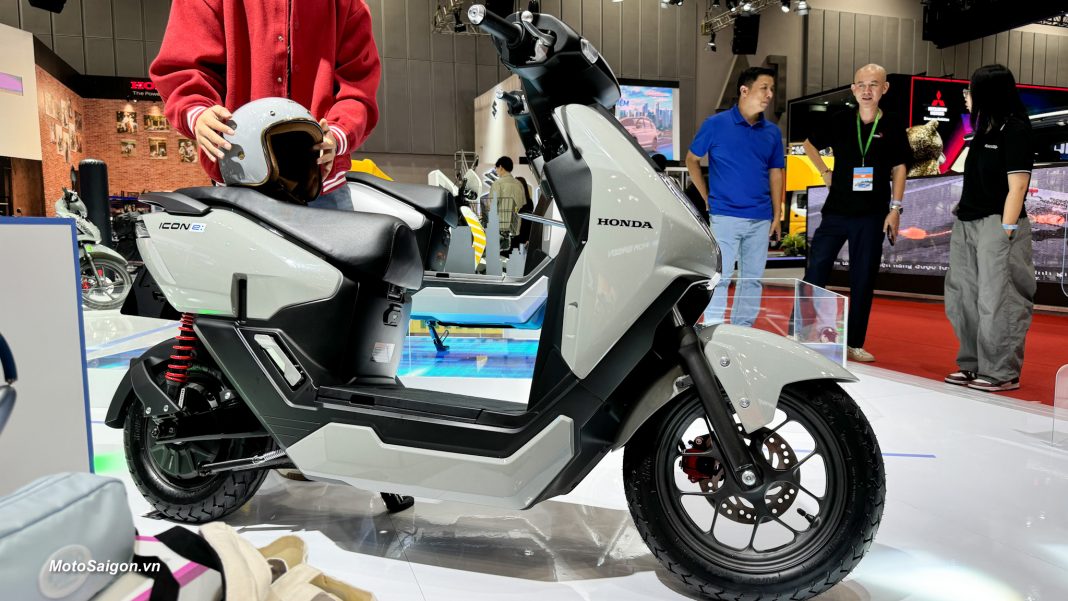Honda ICON e: xe gắn máy điện cho học sinh ra mắt kèm giá bán - Motosaigon