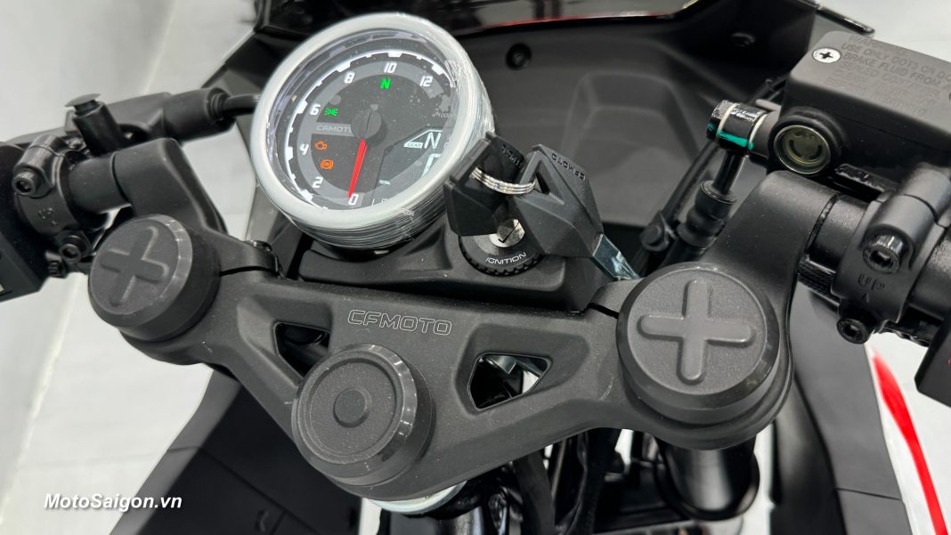 CFMoto Papio XO-1 Racer dáng mini Cafe Racer có 2 màn hình LED đáng giá ...