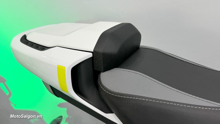 CFMoto Papio XO-1 Racer dáng mini Cafe Racer có 2 màn hình LED đáng giá ...