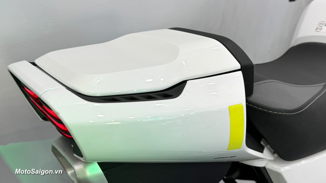 CFMoto Papio XO-1 Racer dáng mini Cafe Racer có 2 màn hình LED đáng giá ...