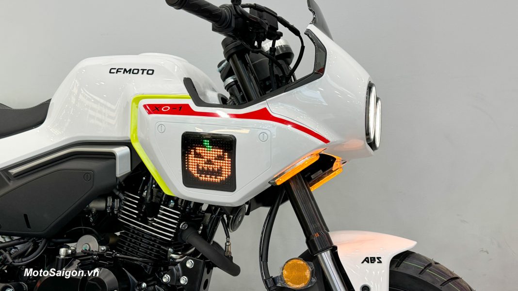 CFMoto Papio XO-1 Racer dáng mini Cafe Racer có 2 màn hình LED đáng giá ...