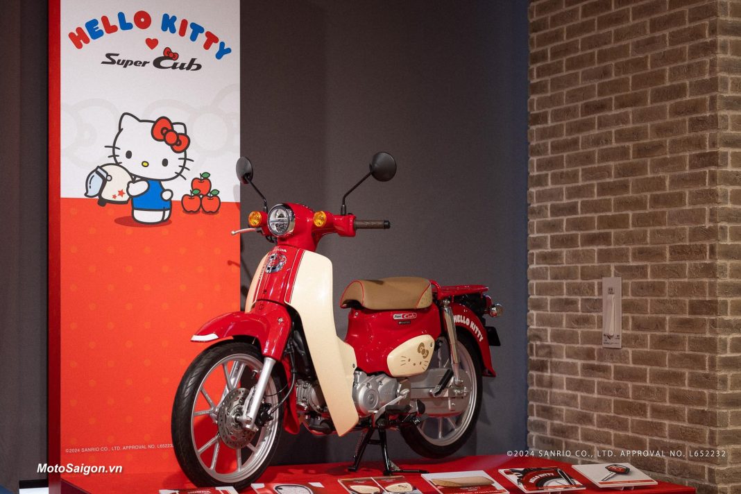 Super Cub Hello Kitty bản giới hạn đặc biệt của Cub 50cc 110cc - Motosaigon