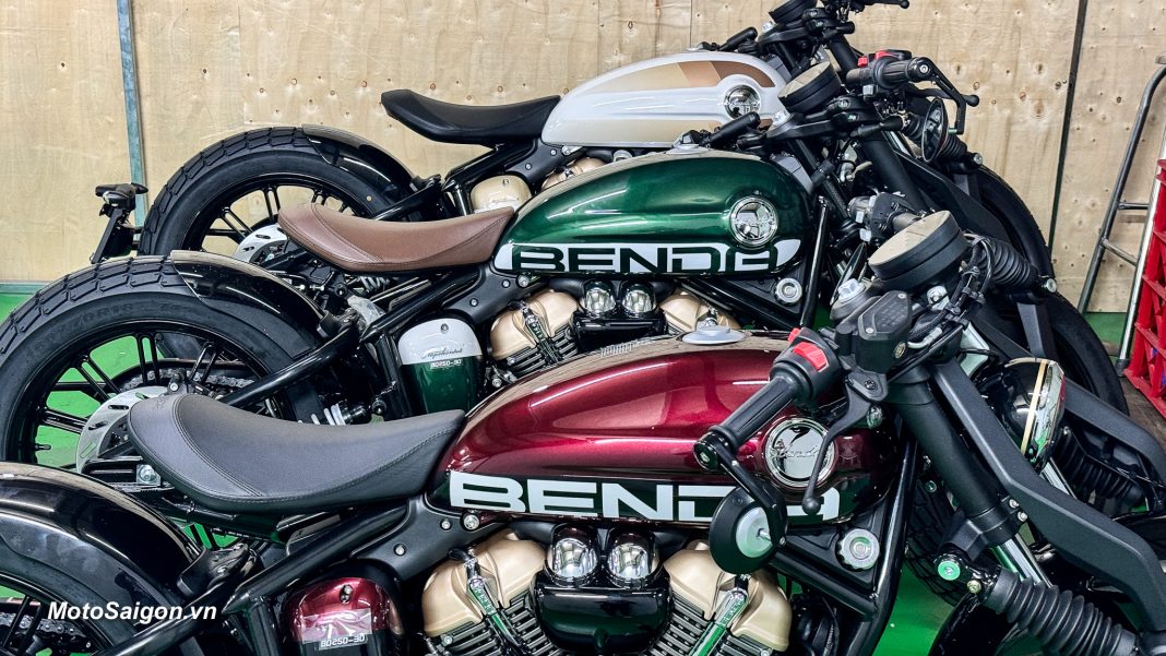 Napoleon 250 Bobber máy V phuộc đa liên kết cực độc của Benda đã về ...