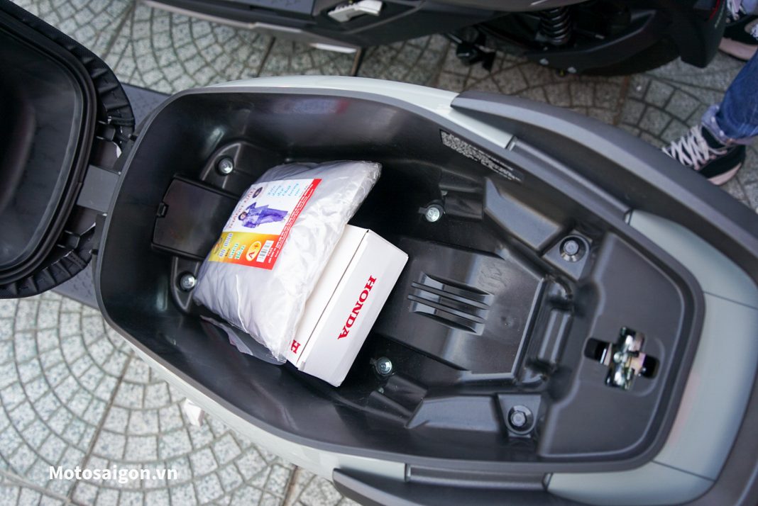 Lễ bàn giao những chiếc xe máy điện Honda ICON e: đầu tiên tại TPHCM ...