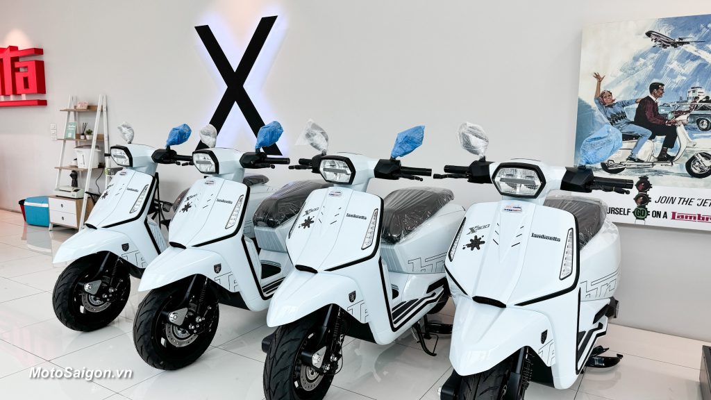 Lambretta X300 GP 2025 đánh giá xe thực tế đã có giá bán - Motosaigon