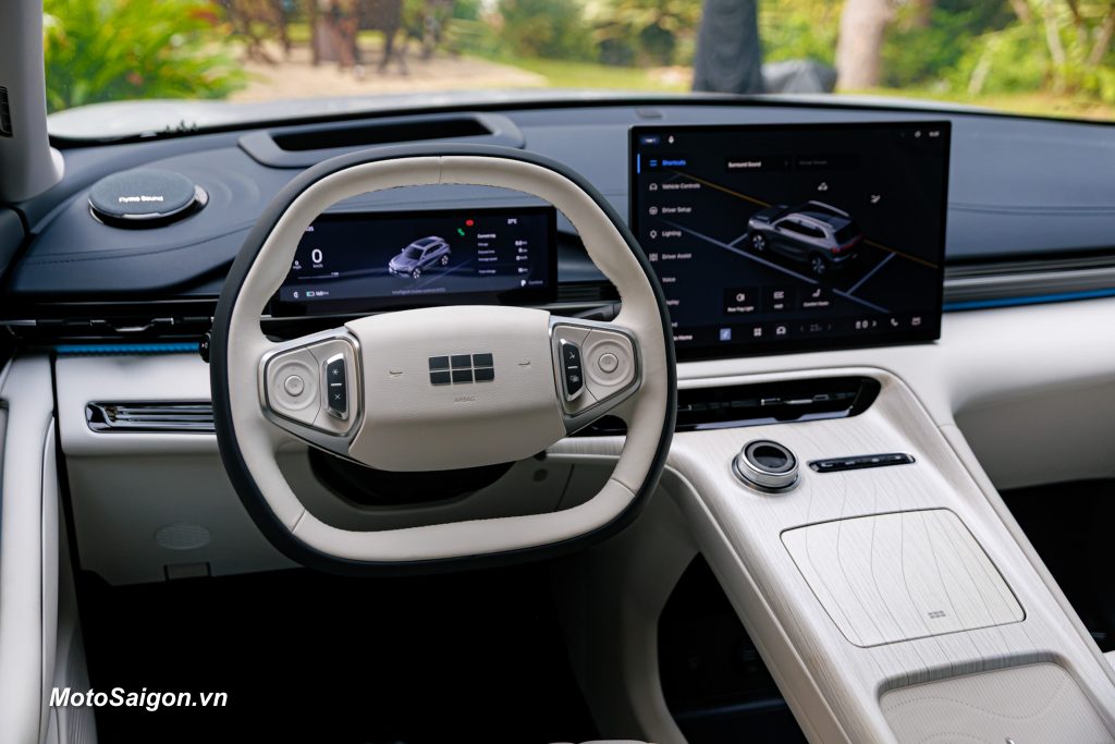 Geely Việt Nam công bố giá bán Monjaro và xe điện Geely EX5 - Motosaigon