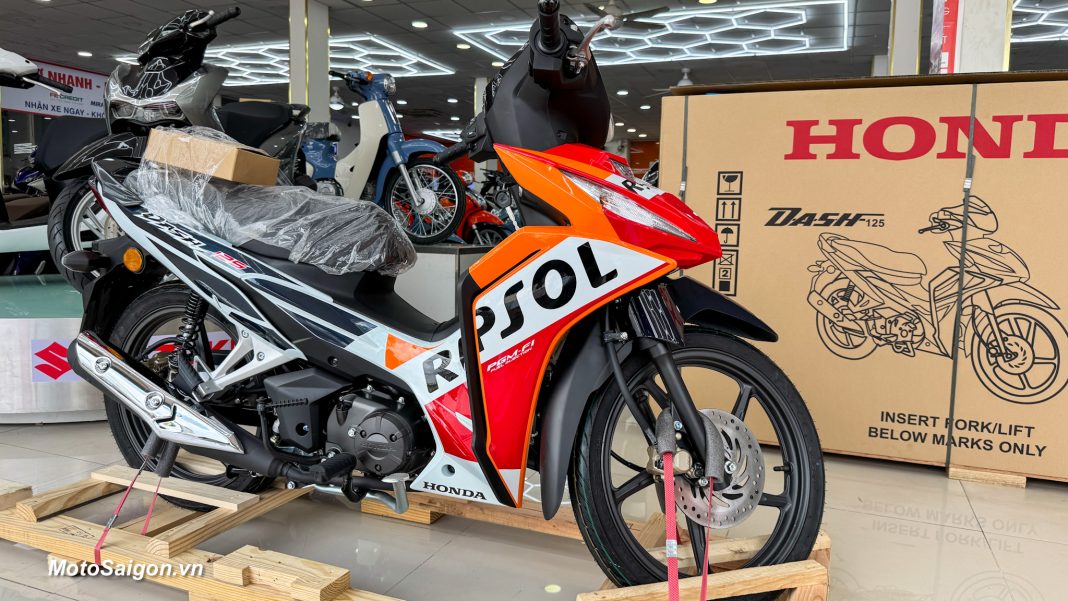 Honda Dash 125 Repsol nhập Malaysia ra mắt tại Thịnh Vượng Phát Hóc Môn ...