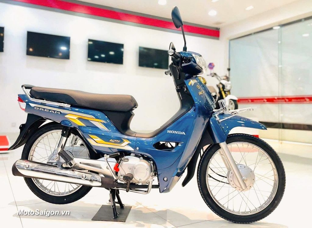 Honda Dream 2026 NCX 125 mẫu mới biểu tượng hoa sứ ra mắt - Motosaigon