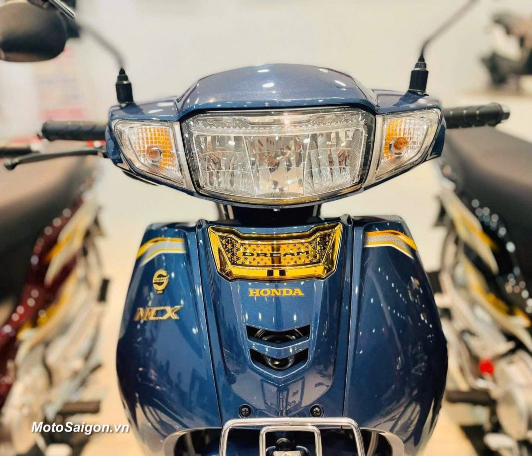 Honda Dream 2026 NCX 125 mẫu mới biểu tượng hoa sứ ra mắt - Motosaigon