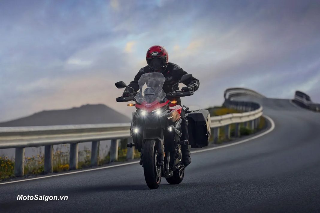 Honda CB1000GT 2026 biến thể Sport Tourer của CB1000 Hornet đã có giá ...