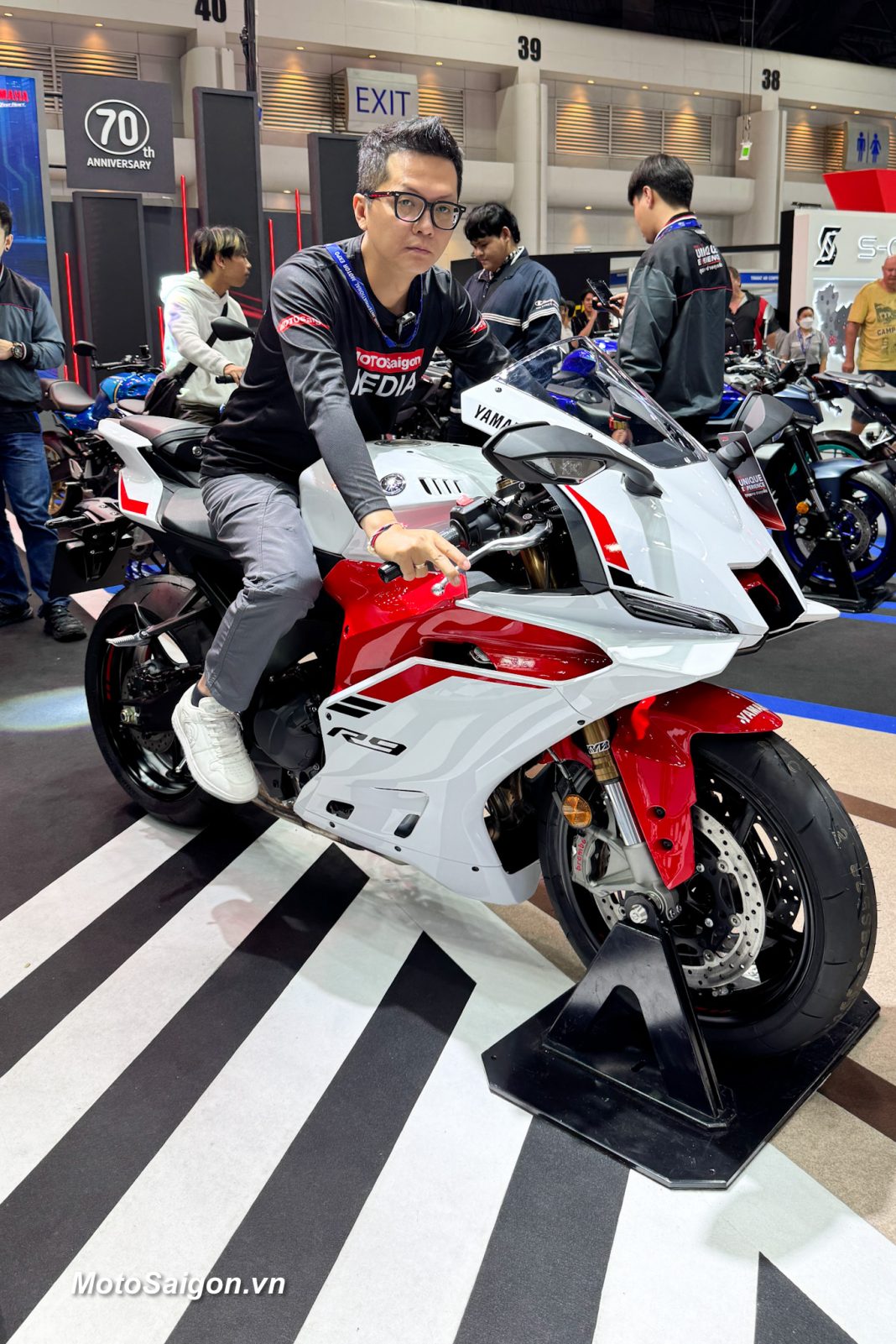 Revzone Yamaha Motor tung clip âm thanh xe mới sắp ra mắt - Motosaigon