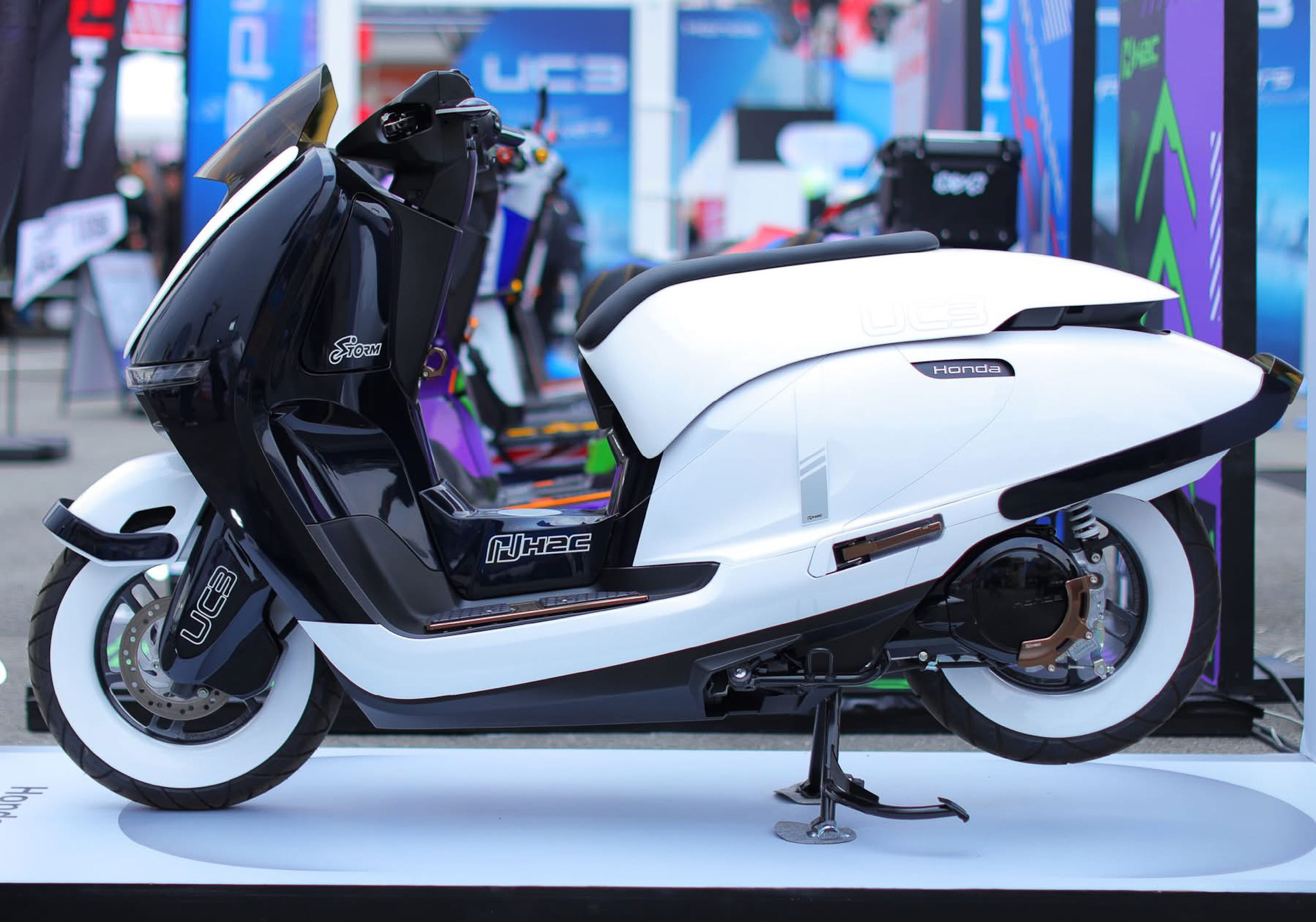 Honda UC3 với nhiều phiên bản độ ấn tượng đẹp mắt - Motosaigon