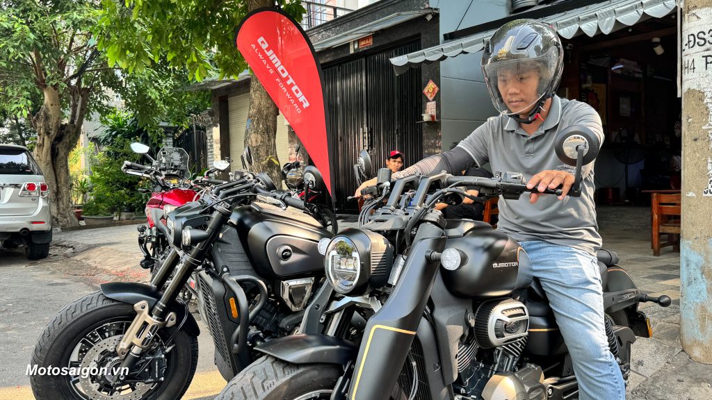 Đánh giá thực tế từ biker tại Cafe Lái thử xe QJMotor SRV400 SRV600 ...